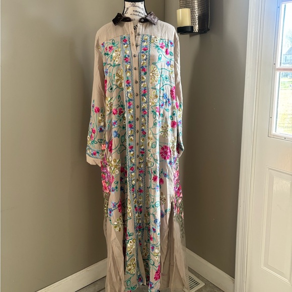 Aratta | Tops | Left Kennsington Gardens Maxi Duster | Poshmark